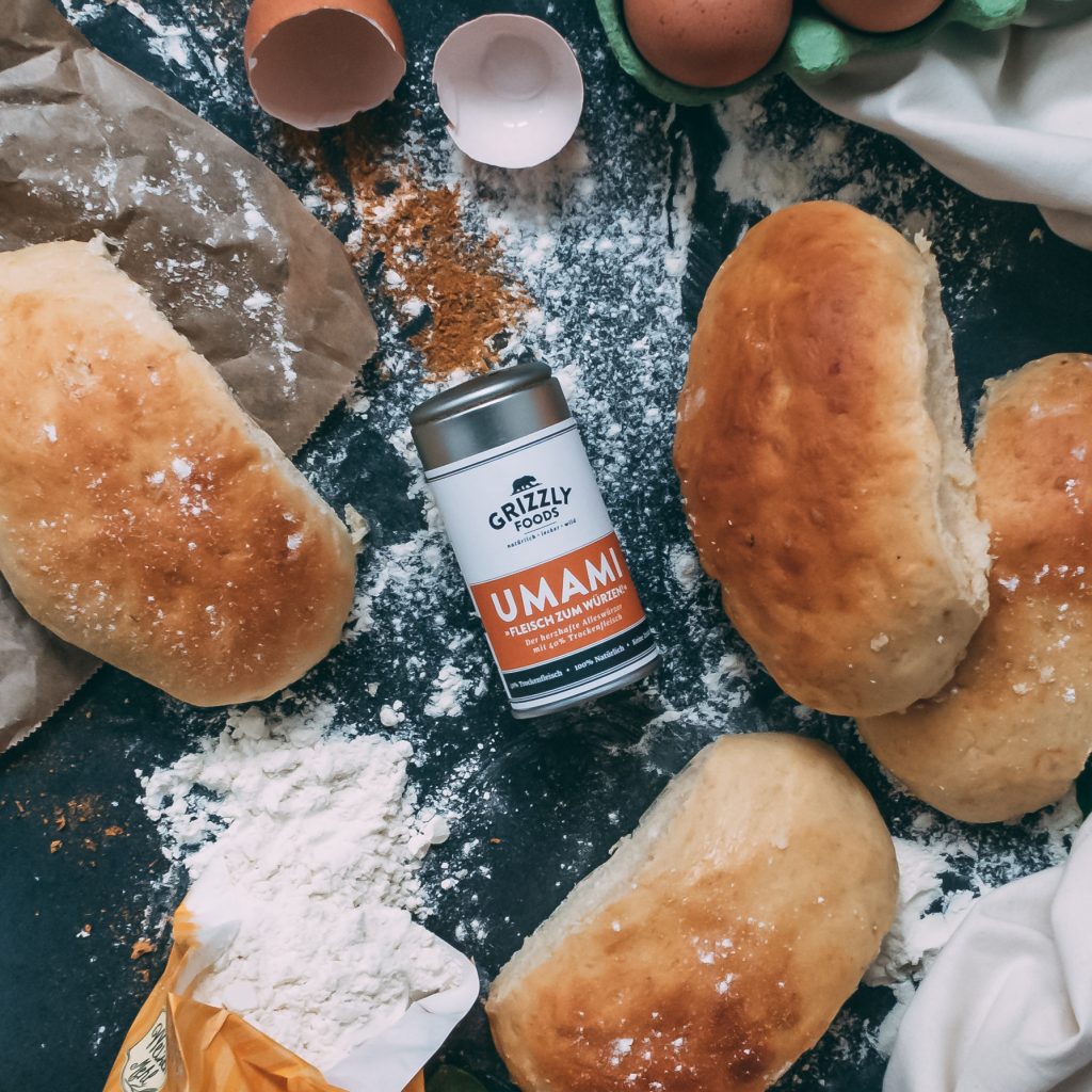 Hot Dog Buns mit UMAMI • Grizzly Foods • fluffig und schmackhaft